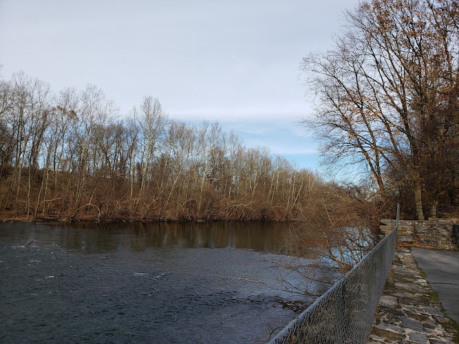 Kelly's Lock Overlook - Reading, PA 19605 - BerksConnect